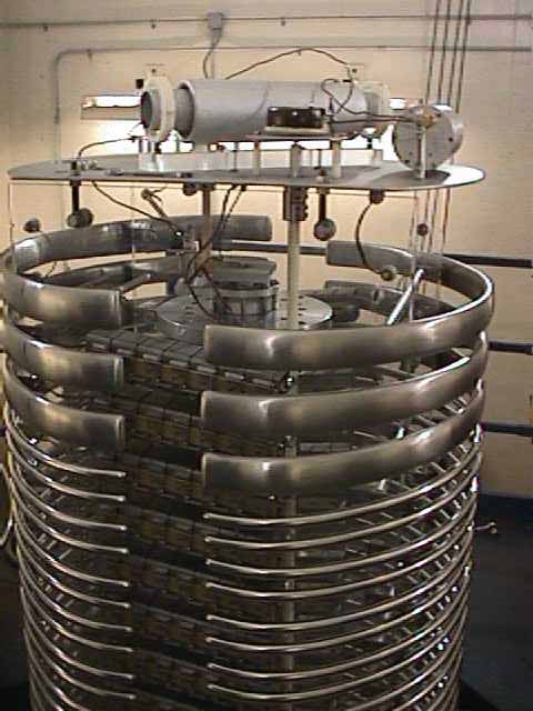 Particle accelerator dictionary definition | particle accelerator defined Particle accelerator dictionary definition | particle accelerator defined